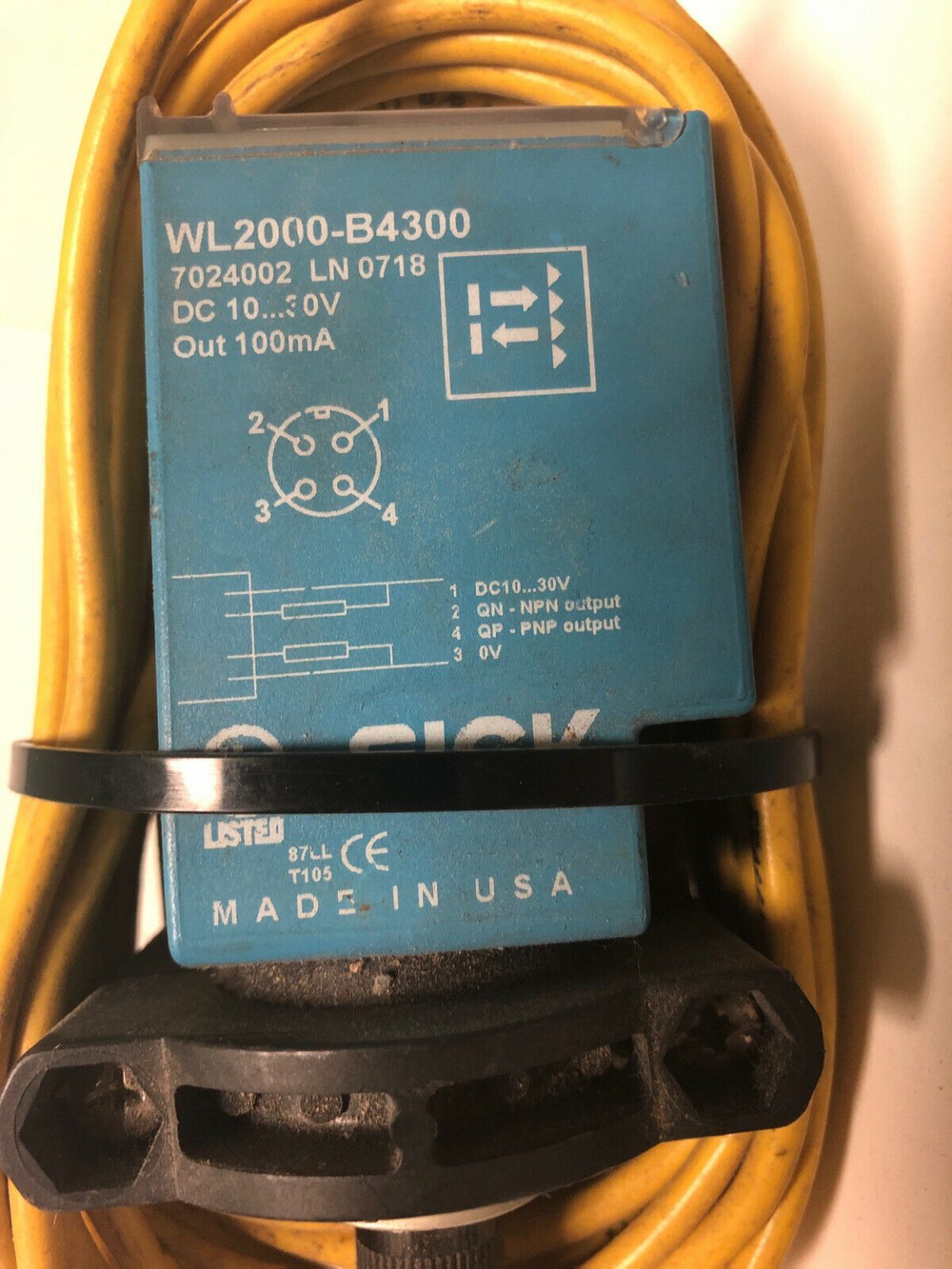 SICK WL2000-B4300 Photoelectric Sensor