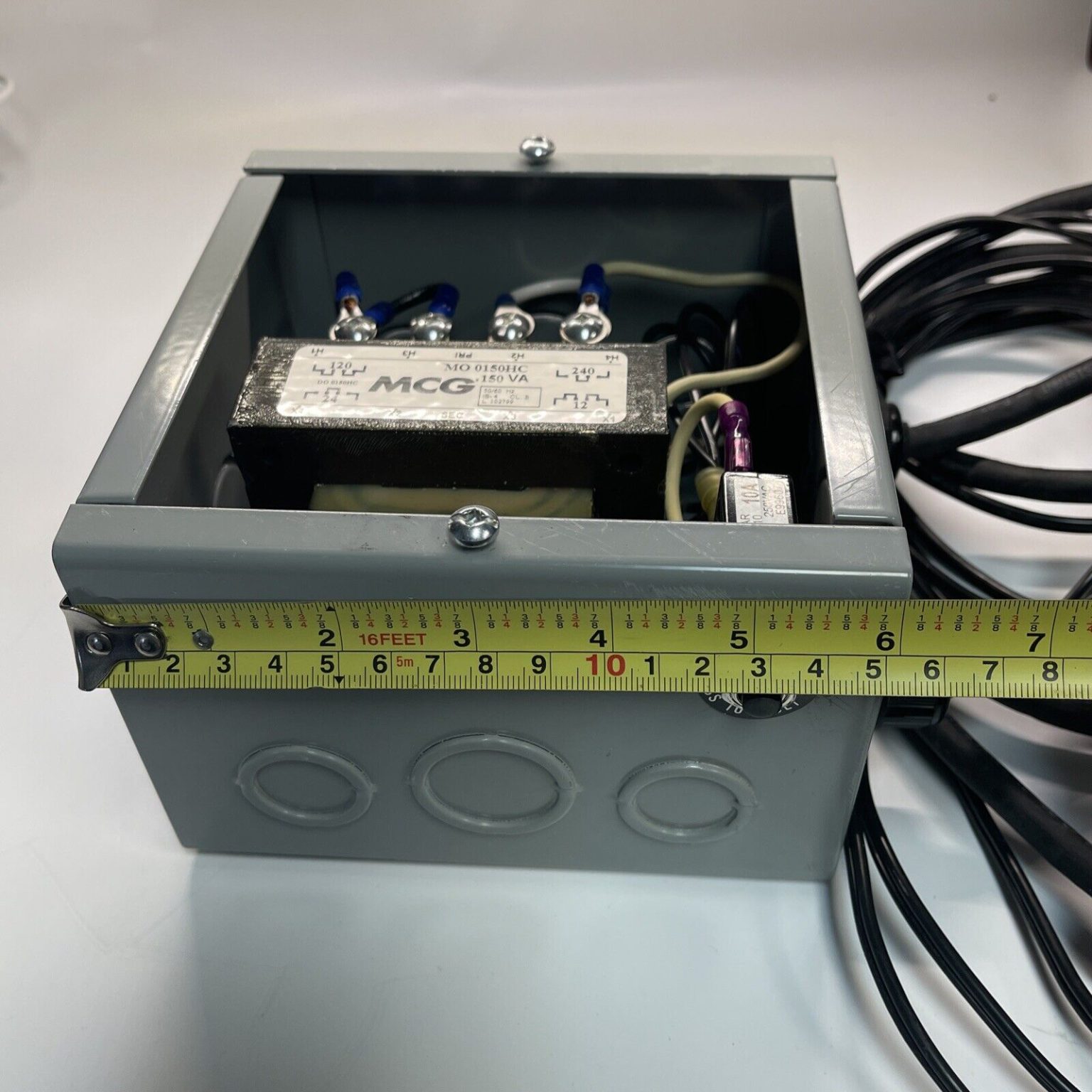 MCG MO 0150UH TRANSFORMER - Inside enclosure