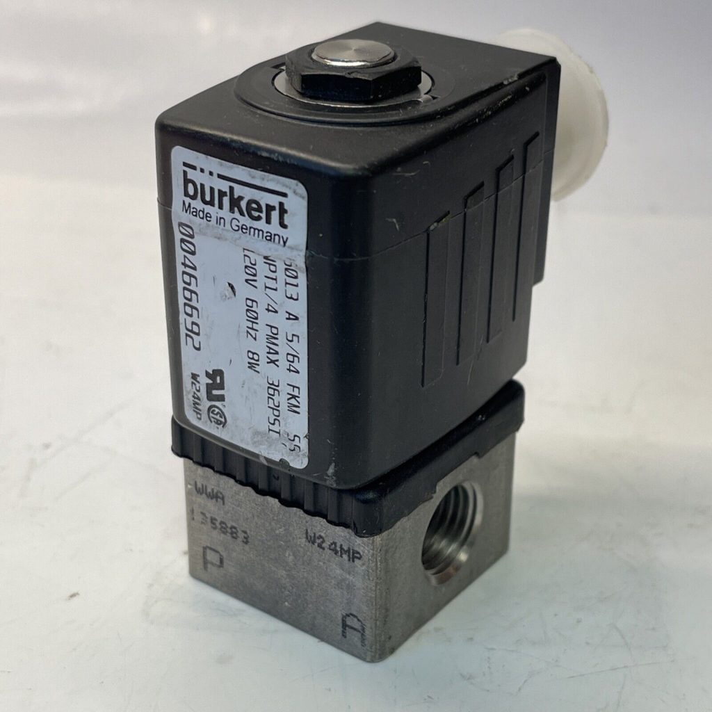 Burkert 6013 Solenoid Valve Plunger Type 2/2 way Direct Acting