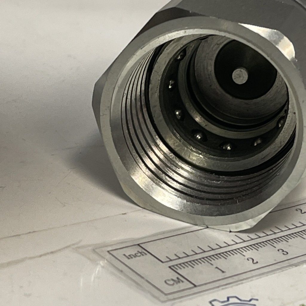 Holmbury PLC19-F-12N Screw Connect and Pull Break Coupler, 3/4" Female NPT