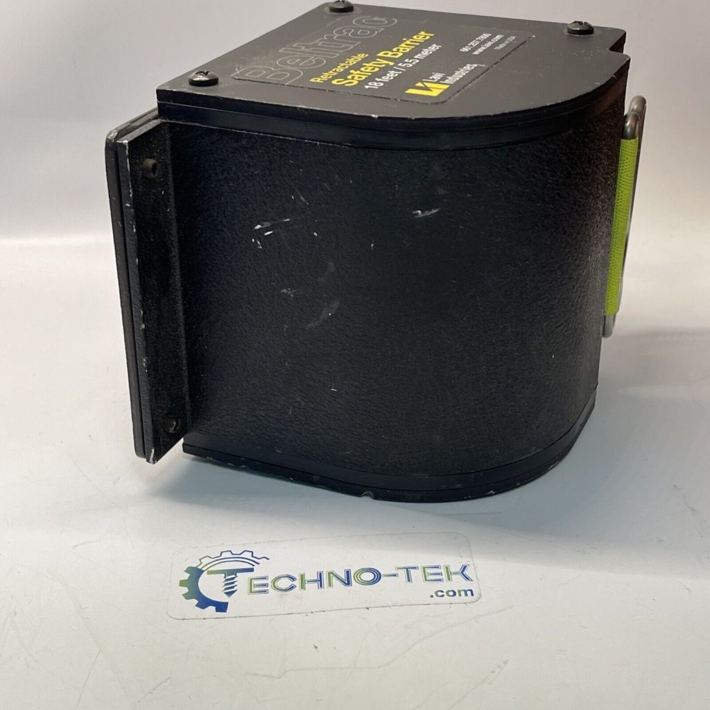 Lavi Industries Rack Mount Belt Barriers, 18ft, green, "Do Not Enter"