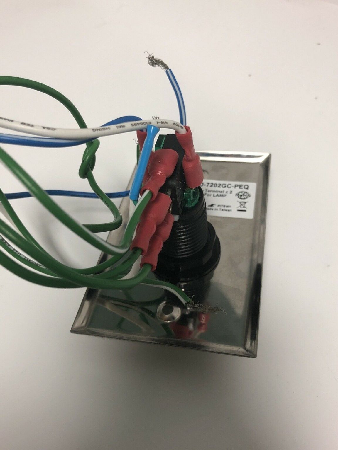 Seco-larm SD-7202GC-PEQ Illuminated green 2" square Exit Button