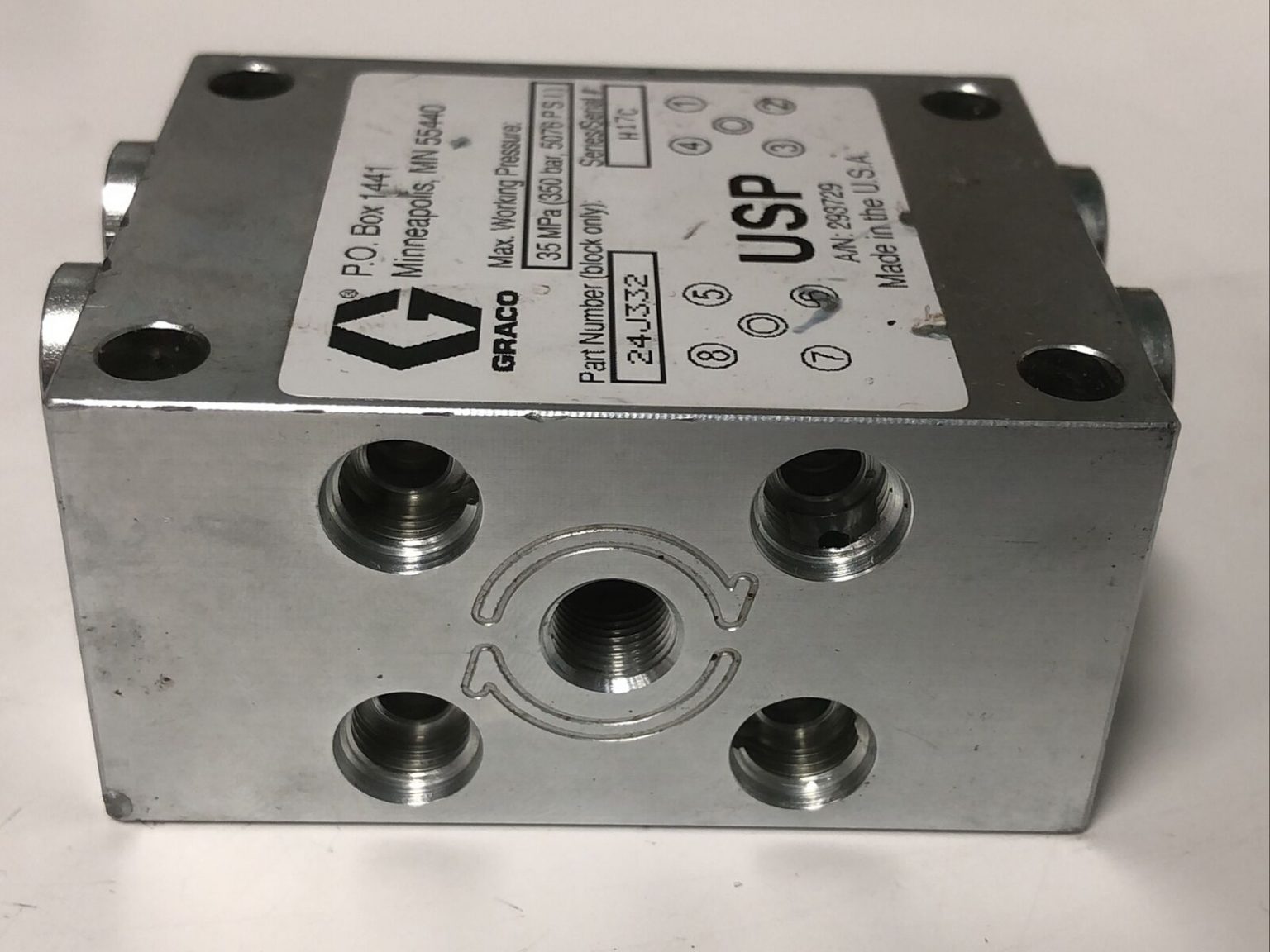 GRACO TRABON USP 8 PORT Divider Valve 24J333 / 350 Bar WP
