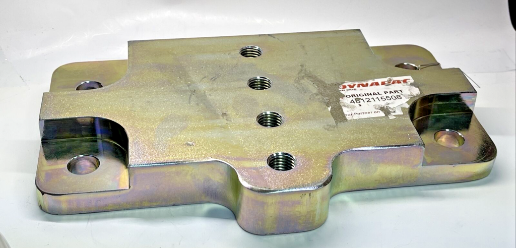 DYNAPAC Mud Bar Adapter Plate Die Cast Zinc 4812115508