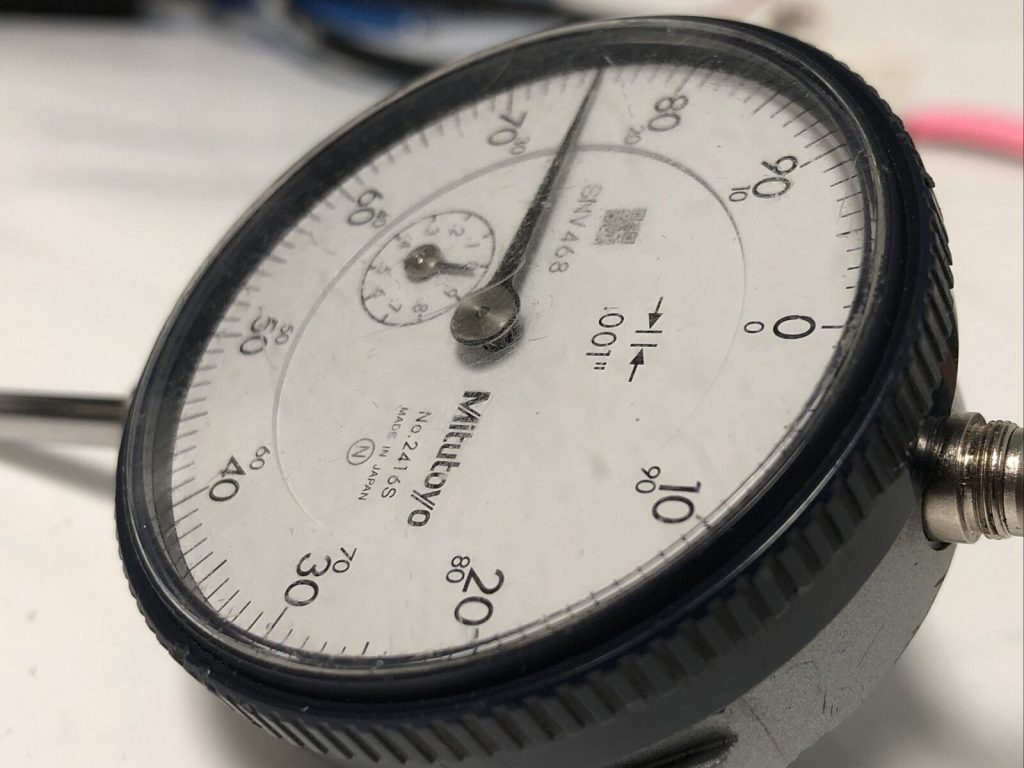 Mitutoyo 2416S Dial Indicator 0-1" Range, 0-100 Reading Dial, Lug Back - used