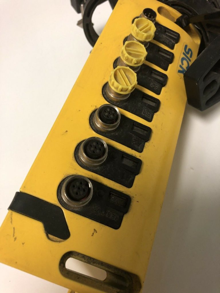 Safety relays UE403-A0930 / Muting switching amplifier - Used /UNTESTED